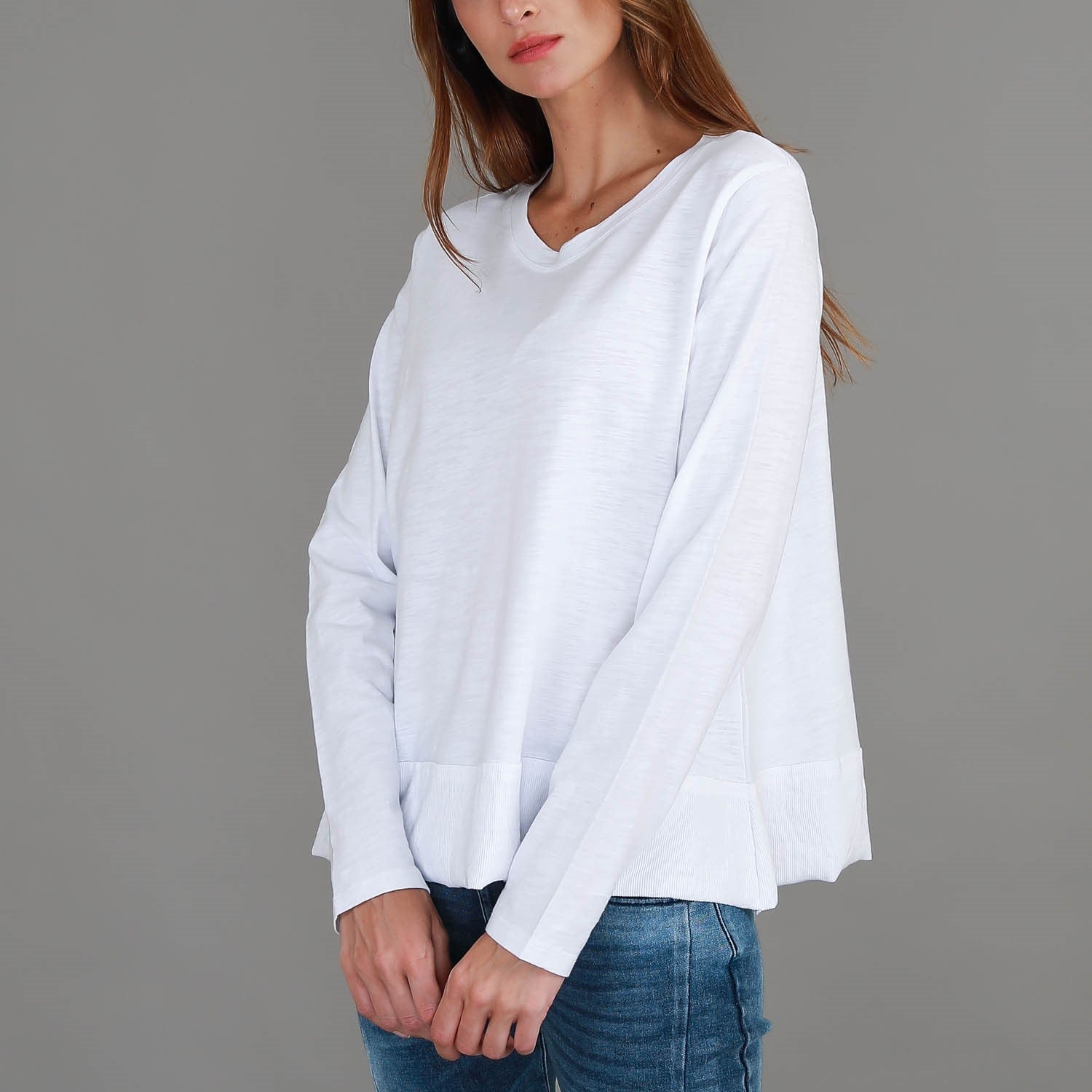 Women’s Loungewear – Relaxed Cotton Joggers, Tees & Sweatshirts