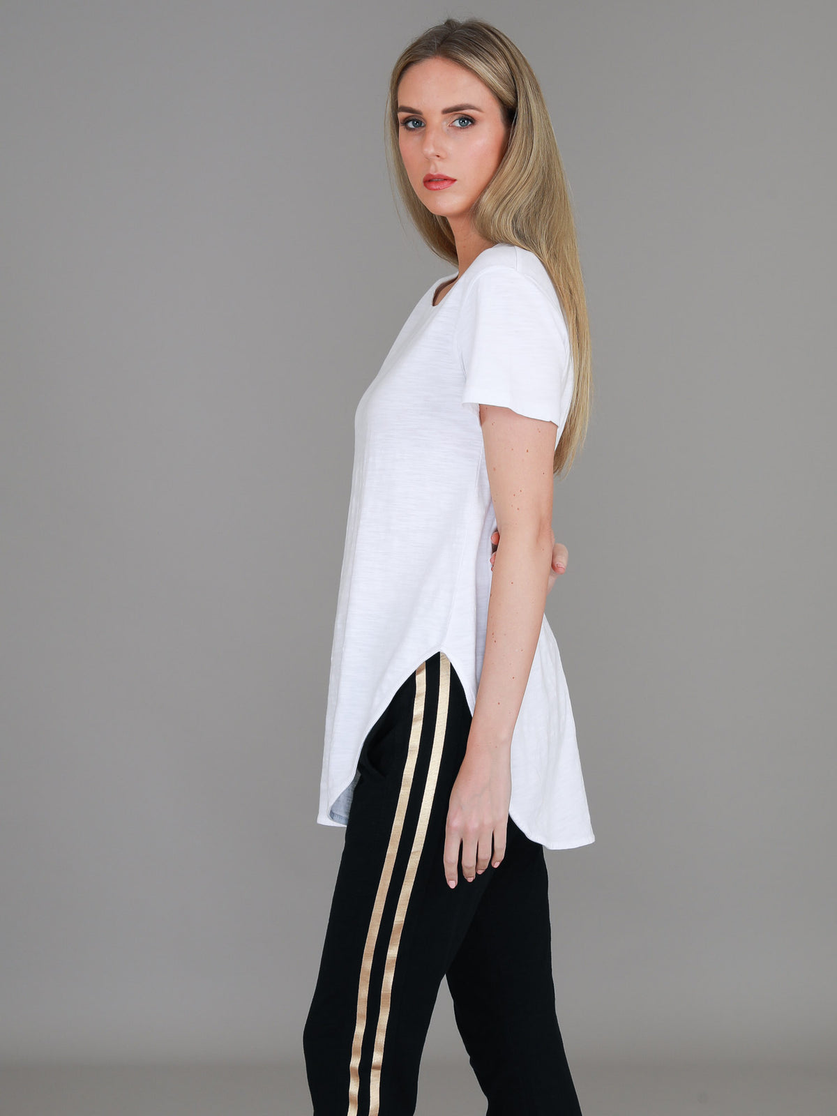 Longline Tops - Flattering, Easy-Fit Styles for Everyday