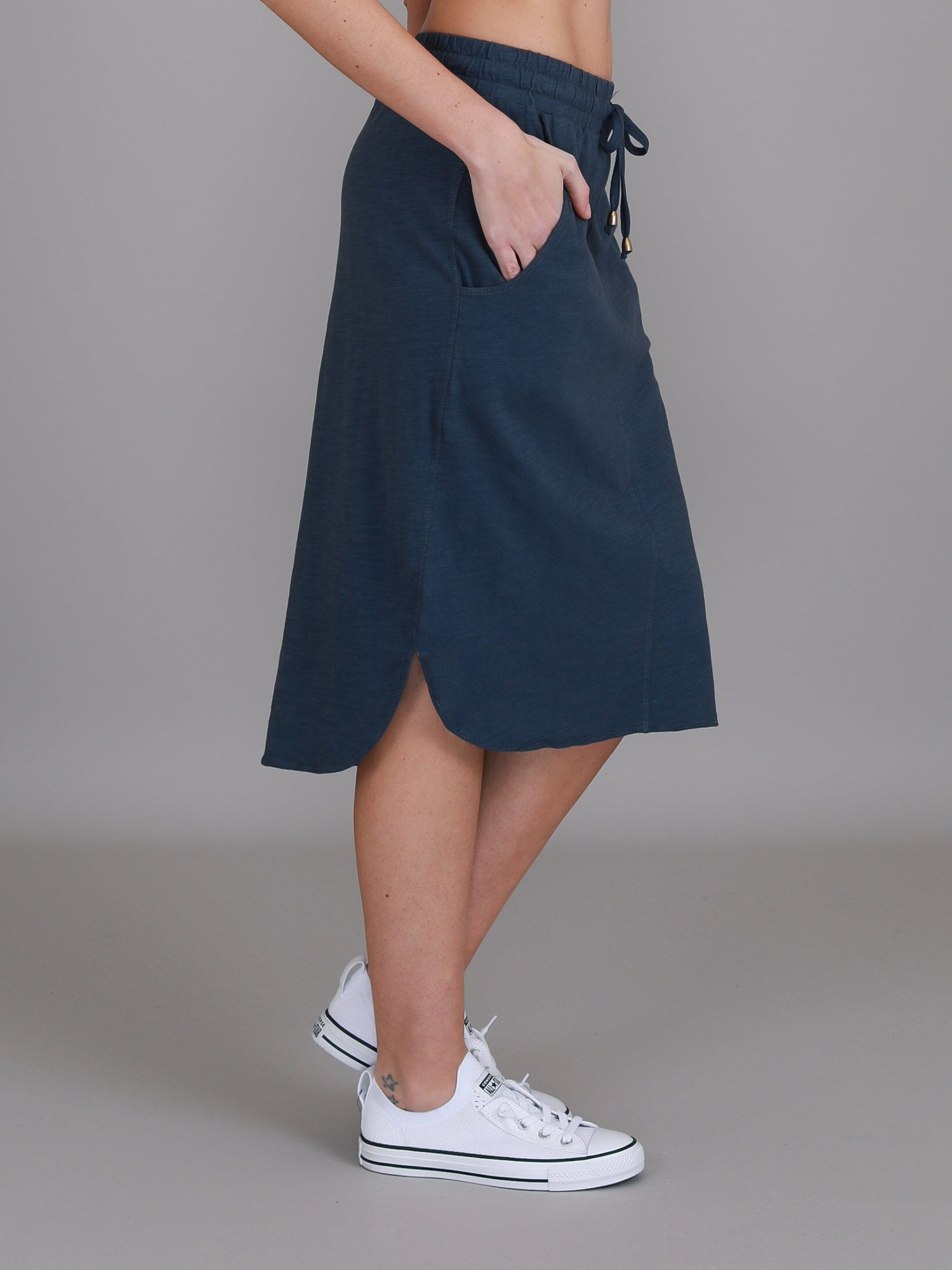 Olivia Skirt – Cotton Pencil Skirt with Drawstring and Pockets